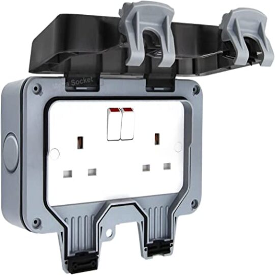 Weatherproof Double Switched 13A Outdoor Socket – zyberltd Weatherproof Double Switched 13A Outdoor Socket – zyberltd
